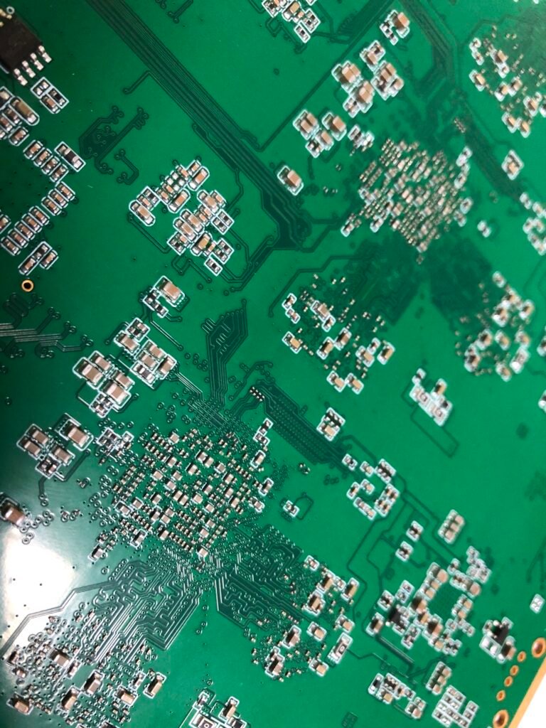 SMT vs SMD: 7 Key Differences & How to Choose the Right PCB Assembly Partner - Huachuang ...